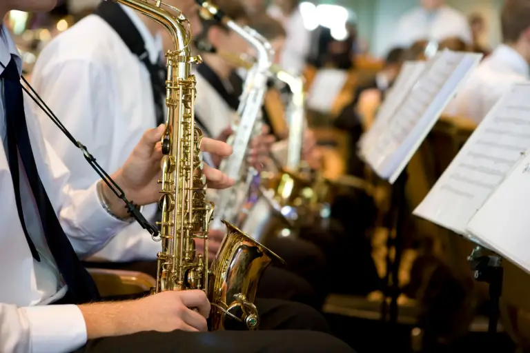 How Do I Tune a Saxophone? Essential Steps for Perfect Pitch ...