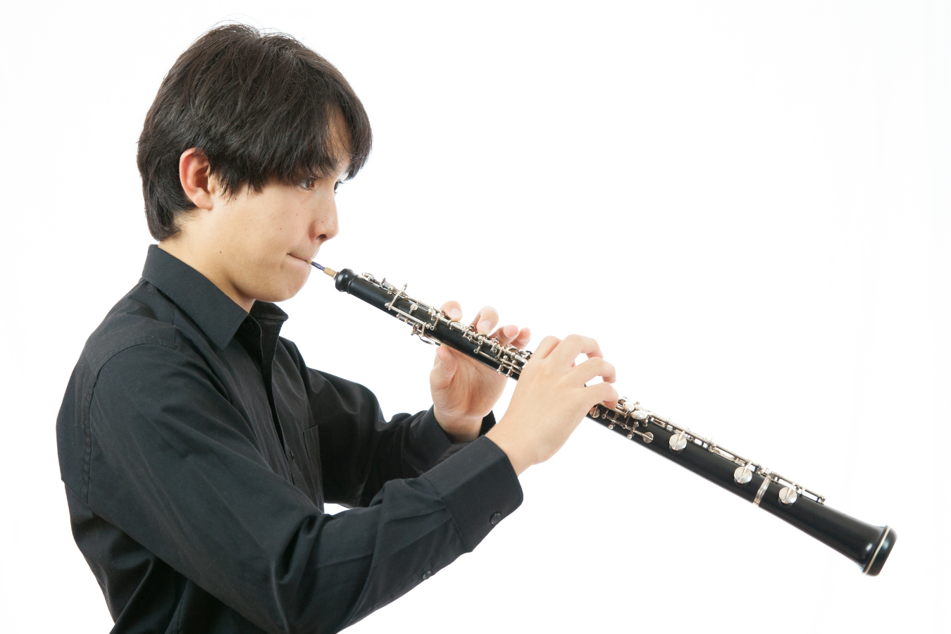 How is sound produced on the oboe? Understanding the mechanics of this ...
